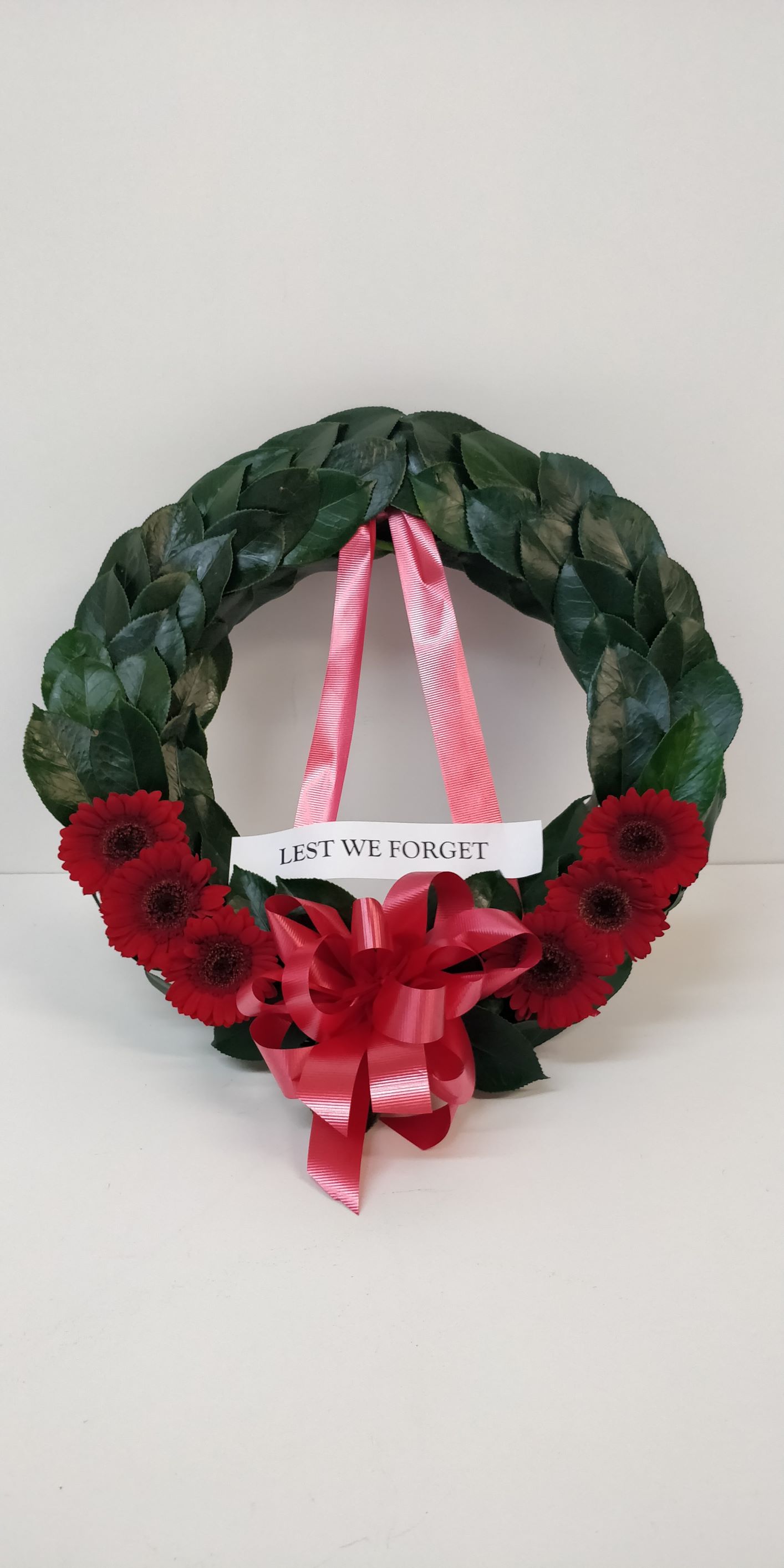 Wreath Anzac 35cm Formal - Jan Maree Flowers